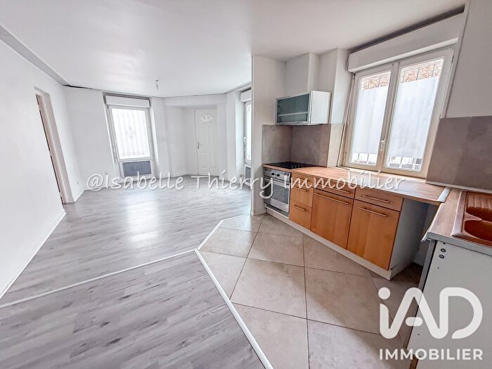 Appartement 3 pièces à Montlhéry, à vendre