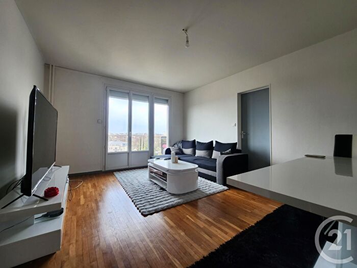 Appartement à vendre - Saint-André-les-Vergers - 2 pièces - 1 chambre