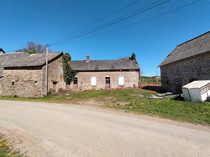 Maison 4 pièces à Averton, à vendre