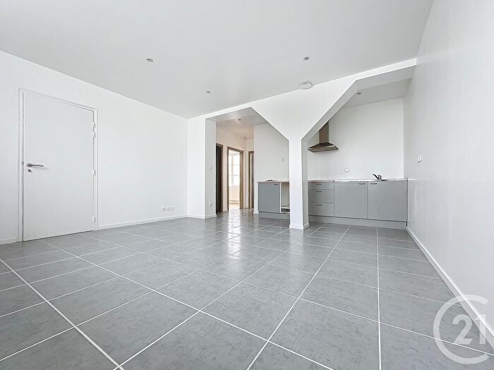 Appartement à louer - Belfort, Jean-Jaurès, Châteaudun - 3 pièces - 2 chambres