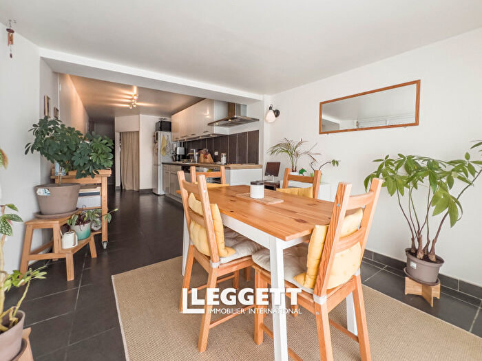 Maison à vendre - Angoulême, Saint-Ausone, Saint-Martin - 5 pièces - 3 chambres