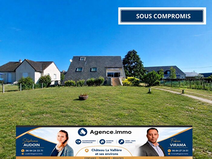 Maison 5 pièces à Château-la-Vallière, à vendre