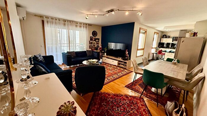 Appartement 4 pièces à vendre - Tassin-la-Demi-Lune, Charles de Gaulle