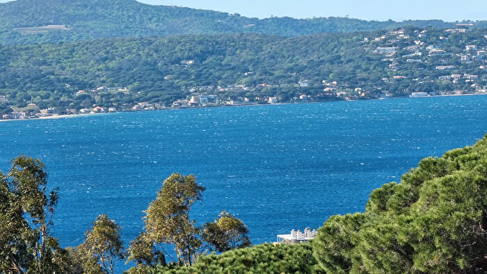 Maison à vendre - Sainte-Maxime, Sémaphore, Nartelle - 6 pièces - 3 chambres