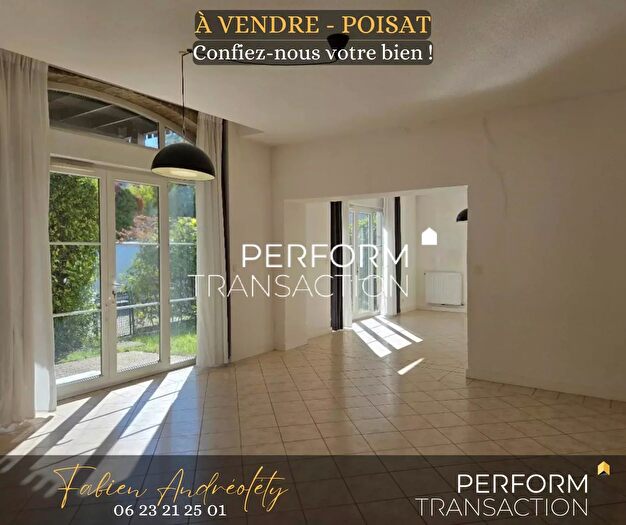 Appartement à vendre - Poisat - 5 pièces - 4 chambres
