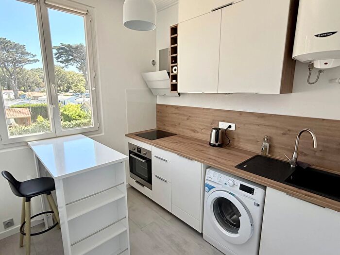 Appartement 1 pièce à vendre - Saint-Michel-Chef-Chef