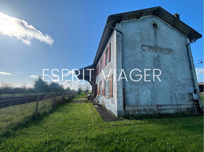 Maison à vendre - Tugéras-Saint-Maurice - 5 pièces - 3 chambres