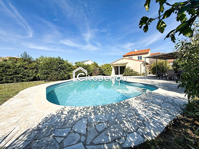 Maison à vendre - Montesquieu-des-Albères - 8 pièces - 5 chambres