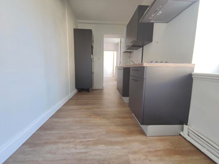 Fougères, Montaubert, Rillé, Saint-Sulpice - Appartement 2 pièces à louer