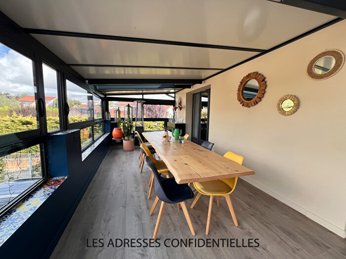 Appartement à vendre - Brindas - 5 pièces - 4 chambres