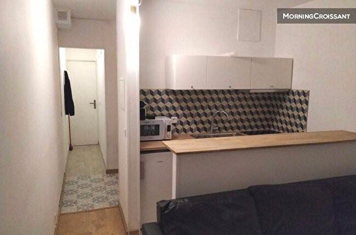 Appartement à louer - Centre Ville Nord Est, Fontainebleau - 2 pièces - 1 chambre