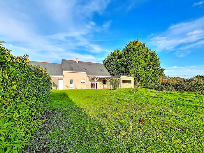 Maison à vendre - Ambillou-Château - 5 pièces - 4 chambres