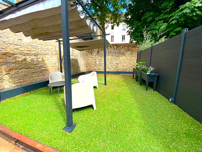 Appartement 2 pièces à Dijon, Centre-ville, à vendre