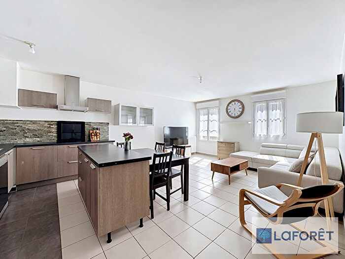 Appartement 3 pièces à vendre à Neauphle-le-Château