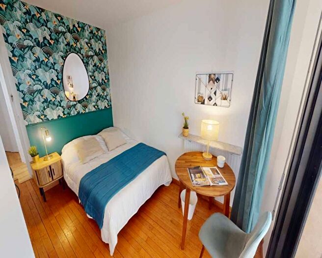 Appartement 5 pièces à louer - Garches
