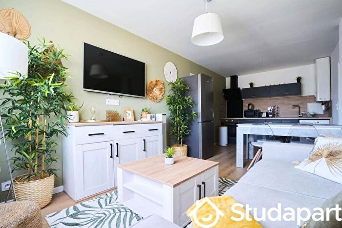 Appartement à louer - Saint Pierre, Amiens - 1 pièce - 1 chambre