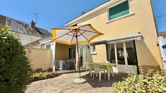 Maison 4 pièces à Saint-Cosme-en-Vairais, à vendre