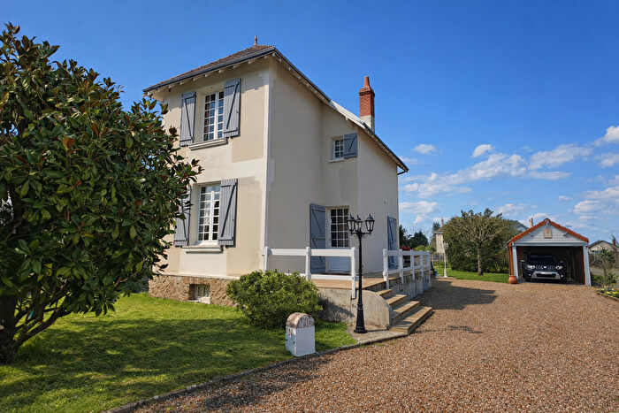Maison à vendre - Châtellerault, Sud Ouest - 3 pièces - 2 chambres