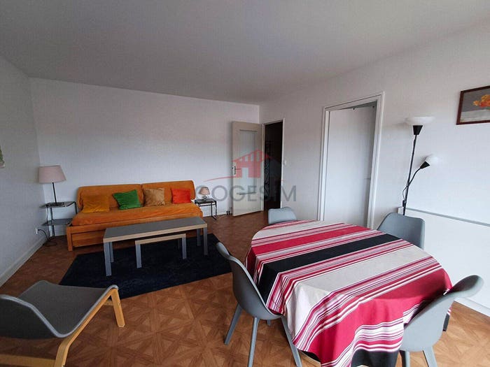 La Rochefoucauld-Aguilera, Biarritz : Appartement 2 pièces à louer