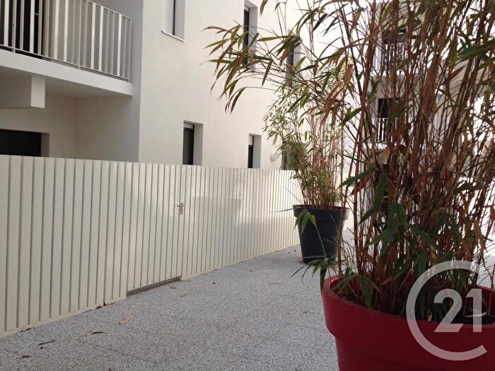 Appartement 4 pièces à louer à Bègles, Terres Neuves