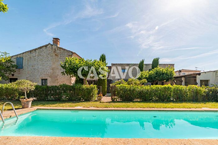 Maison à vendre - Arles, Trinquetaille - 6 pièces - 4 chambres