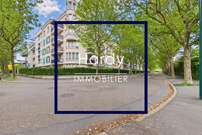 Appartement 4 pièces à Pontoise, Les Louvrais, à vendre