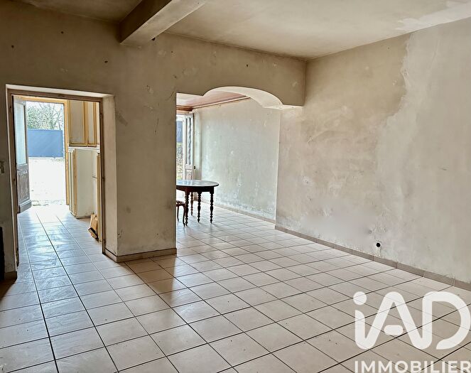 Maison à vendre - Lavardac - 6 pièces - 4 chambres