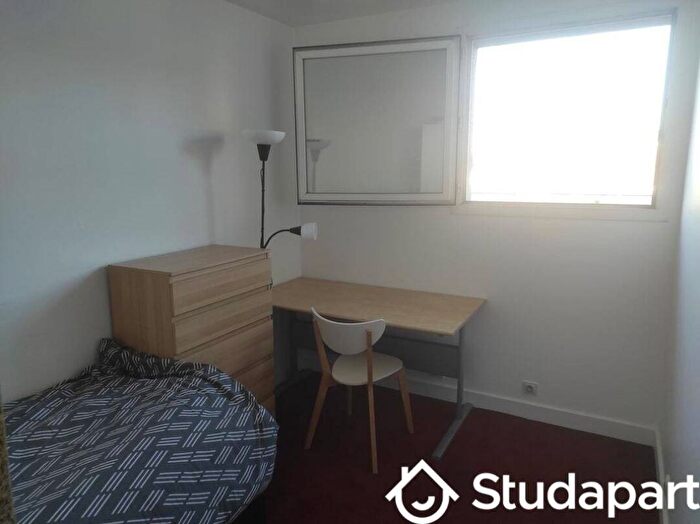 Appartement à louer - Centre Ville-Mairie, Noisy-le-Sec - 1 pièce - 1 chambre