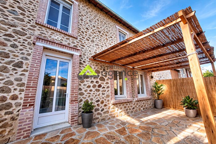 Maison à vendre - Fleurat - 5 pièces - 3 chambres