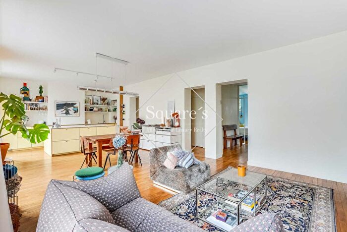 Appartement 4 pièces à vendre à Neuilly-sur-Seine, Saint-James, Madrid
