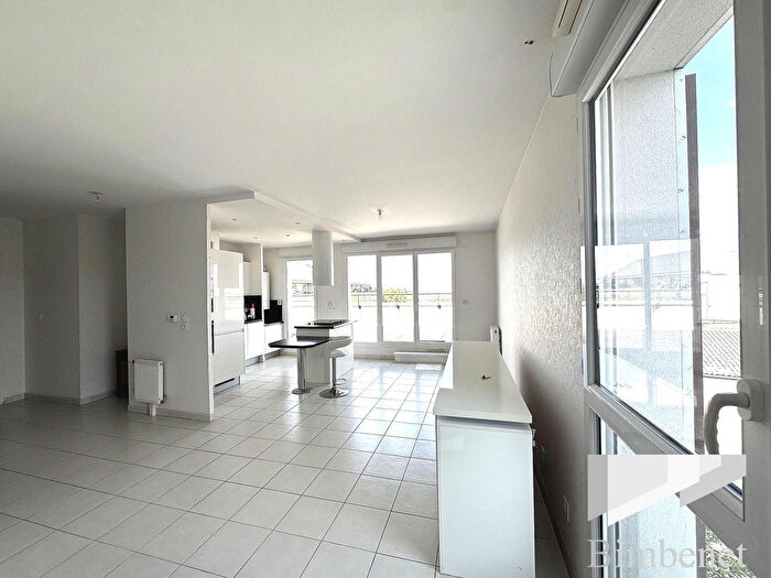 Appartement à vendre - Saint-Jean-de-la-Ruelle, Gambetta, Madeleine, Dix Arpents, Clos Neuf - 3 pièces - 2 chambres