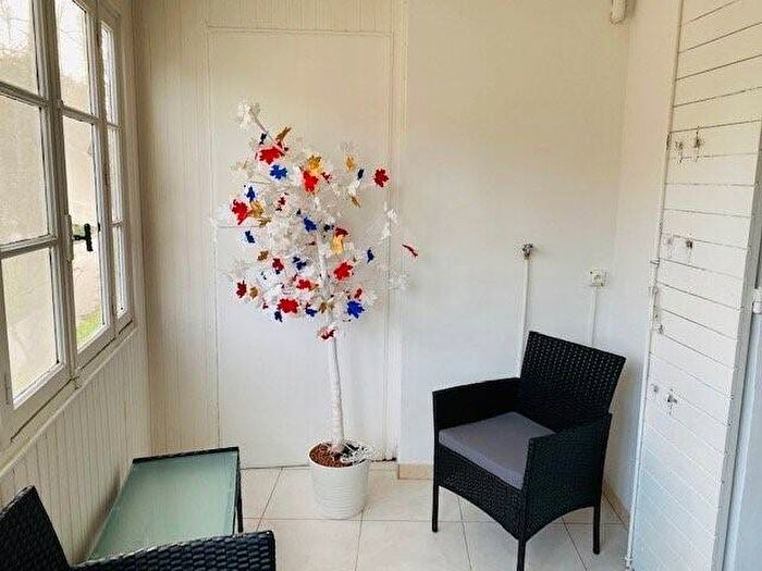 Appartement à louer - Les Pennes-Mirabeau - 2 pièces - 1 chambre