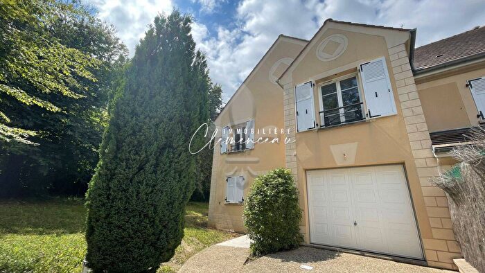 Haut, Vernouillet : Maison 7 pièces à louer