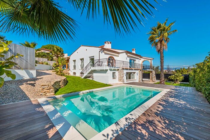 Antibes, Rastines, Super Antibes, Laval, La Fontonne - Maison 7 pièces à vendre
