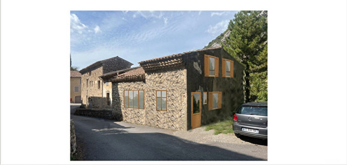 Maison 4 pièces à Les Pilles, à vendre