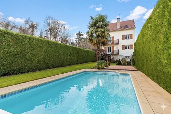 Maison à vendre - Marnes-la-Coquette - 7 pièces - 4 chambres