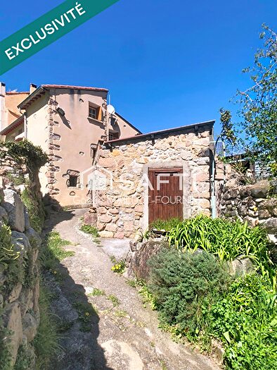 Maison à vendre - Saint-Laurent-de-Cerdans - 6 pièces - 3 chambres