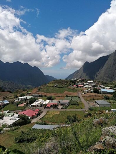 Maison à vendre - Cilaos - 3 pièces - 2 chambres