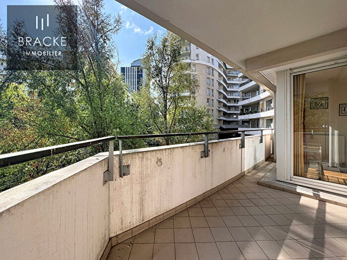 Courbevoie, Faubourg de l'Arche : Appartement 4 pièces à vendre