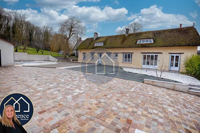 Maison à vendre - Maintenon - 7 pièces - 5 chambres