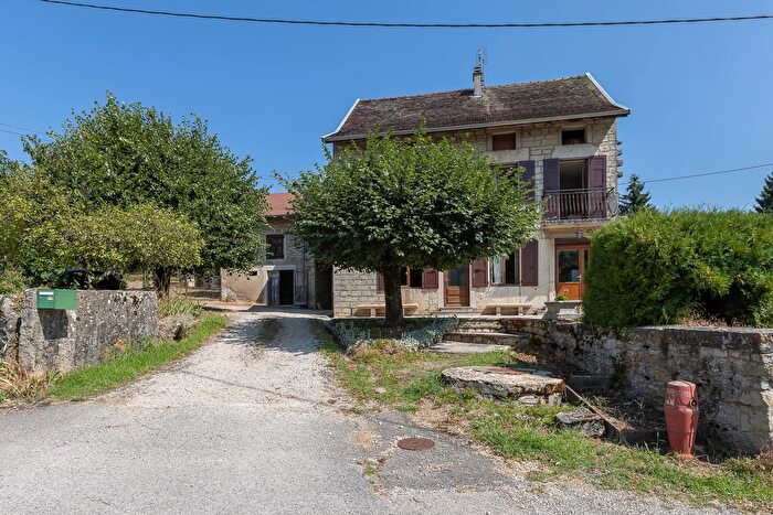 Maison 5 pièces à Parmilieu, à vendre