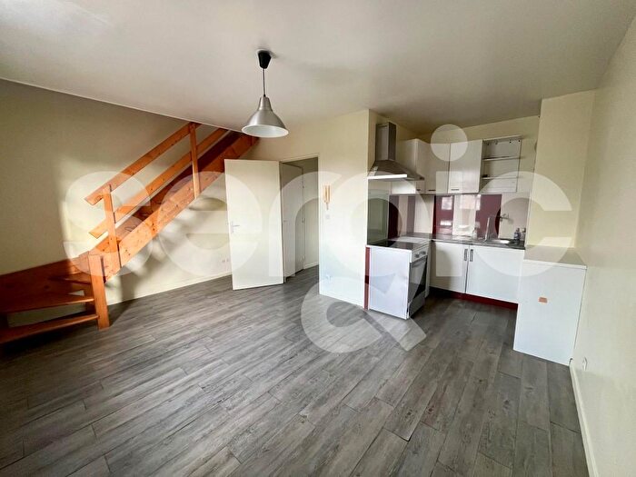 Appartement à louer - Amiens, Saint-Pierre - 2 pièces - 1 chambre