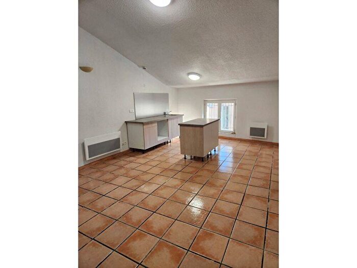 Appartement à louer - Le Val - 2 pièces - 1 chambre