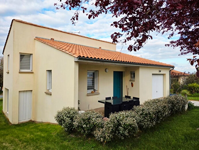 Maison à vendre - Mansle - 6 pièces - 3 chambres