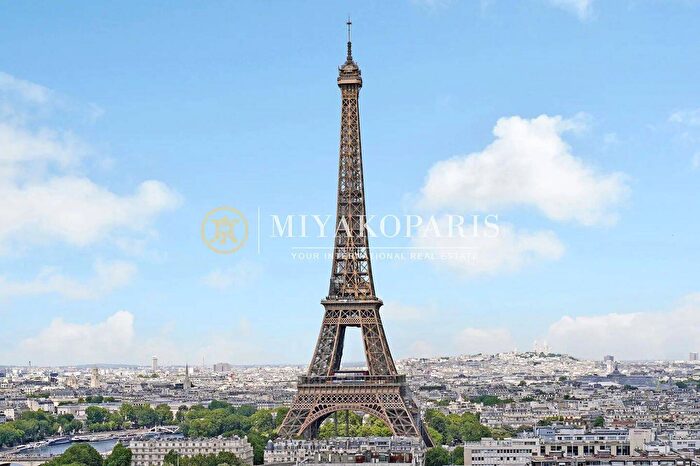 Appartement à louer - Emeriau-Zola, Paris ème - 4 pièces - 2 chambres