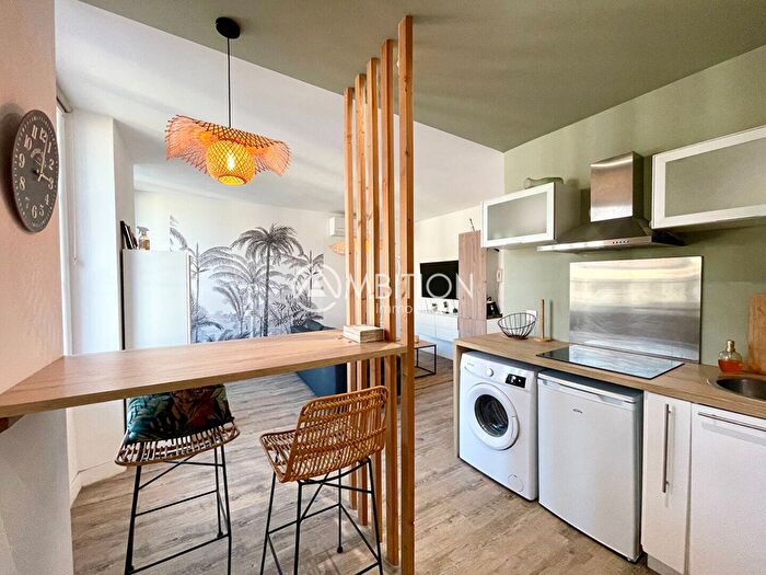 Appartement 1 pièce à louer - Village, Roquebrune-sur-Argens