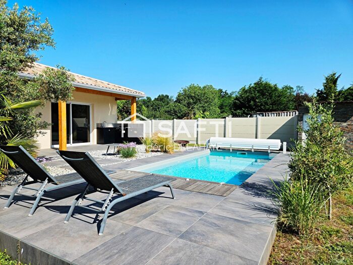 Saint-Laurent-Médoc : Maison 4 pièces à vendre