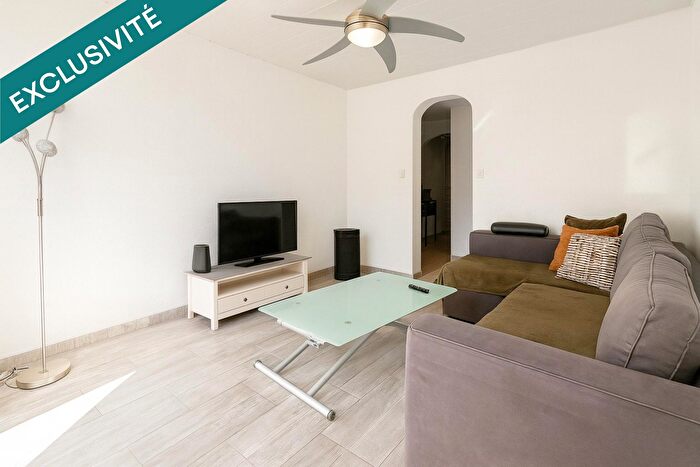 Appartement à vendre - Saint-Raphaël, Les Arênes - 3 pièces - 2 chambres