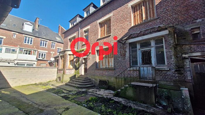 Maison 7 pièces à Péronne, à vendre