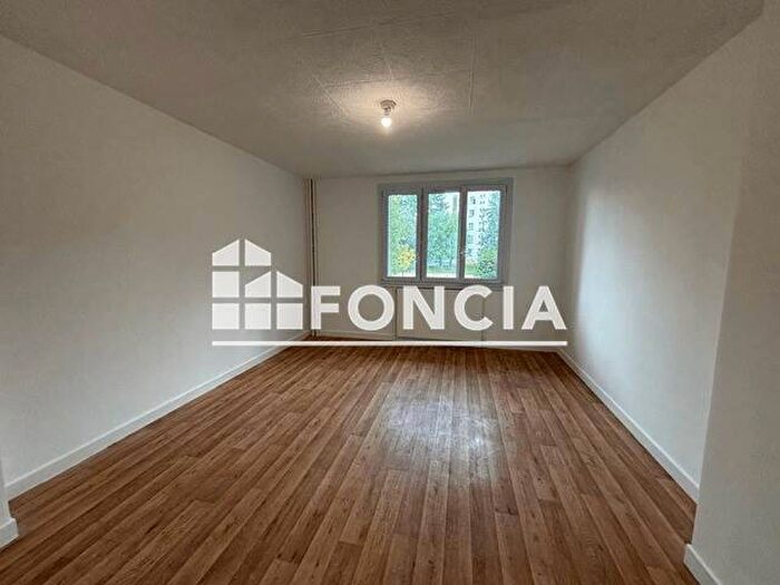 Appartement à louer - Oiselet la Grive, Bourgoin-Jallieu - 3 pièces - 2 chambres